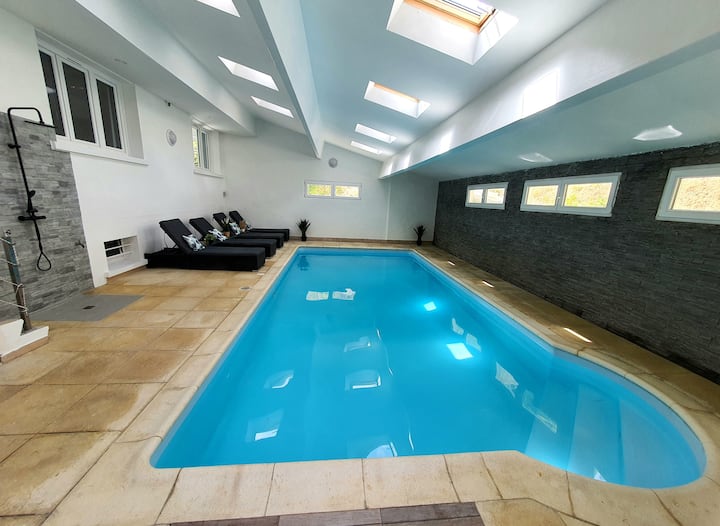 Gîte Piscine Intérieure Bourgogne Chablis 1h Paris - Auxerre