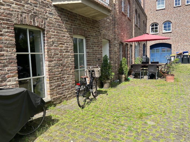 Sanierte Scheune Mit Hofblick - Cologne Central Station