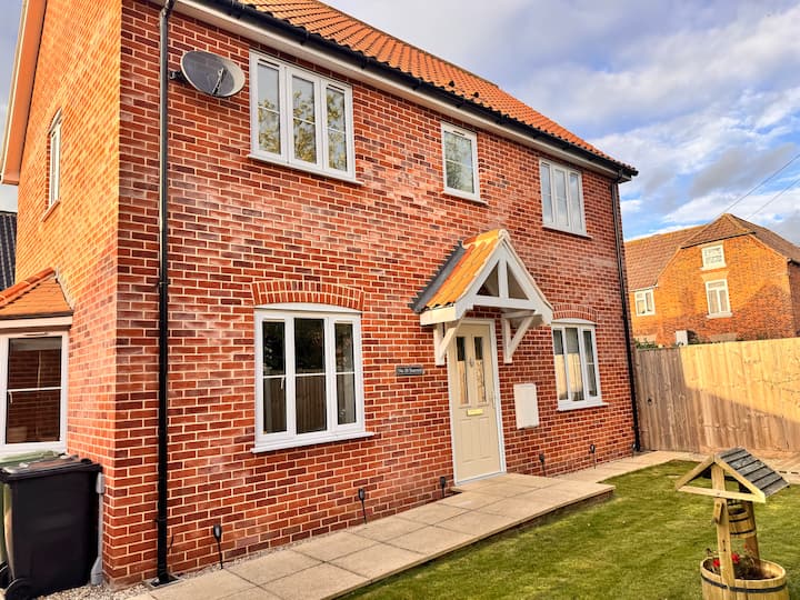 Modern Norfolk Getaway - Fakenham