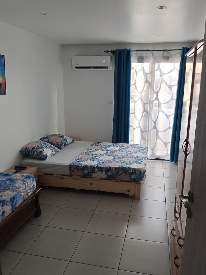 Appartement F2 Au Bord De La Mer - Algérie