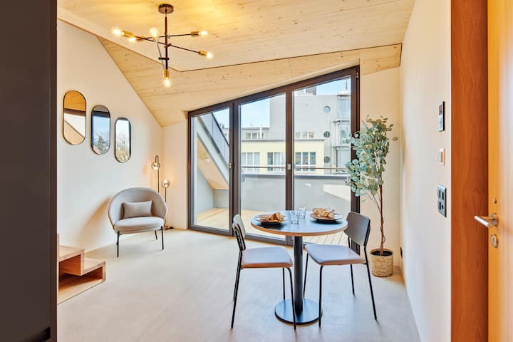 Stylish 1-bed Duplex In Eco-friendly Residence - Lucerne