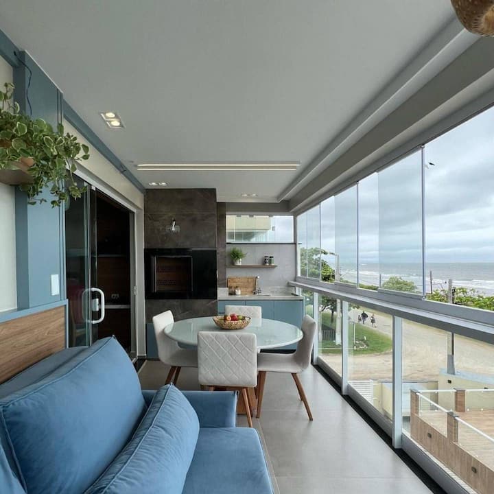 Apartamento Beira Mar/vista Mar - Itapoá Sc - Itapoá