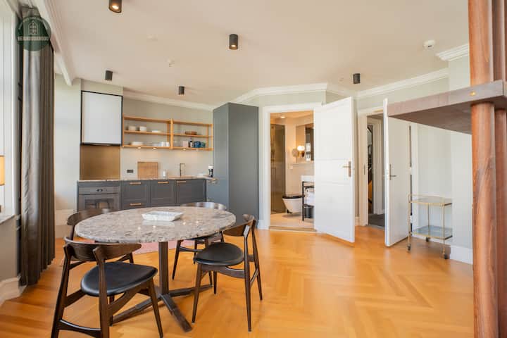 The Sankt Annæ Collection – Phillip Apartment - Copenhagen