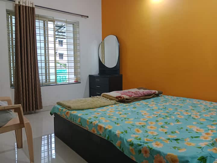 House With Kitchen - Bhopal