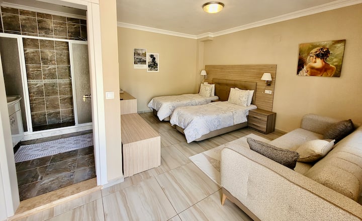 Büyük ÇIft Kişilik Alt Kat Odası - Dalyan, Ortaca-Muğla