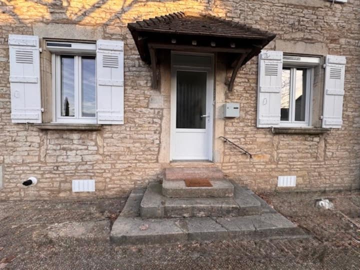 Appartement Refait à Neuf Proche Du Centre-ville - Tournus