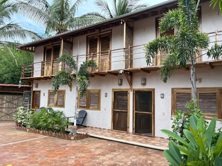 Casa Luciérnagas | Alberca Y Capacidad 28 Personas - Mazunte