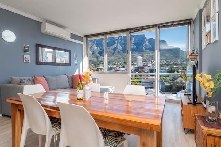 Epic Views From Modern City Retreat - キャンプス・ベイ