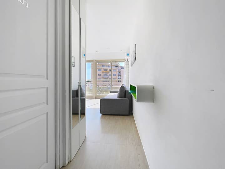 Roquebrune - Terrasse Bord De Mer - Parking - Plage du Borrigo (Menton)