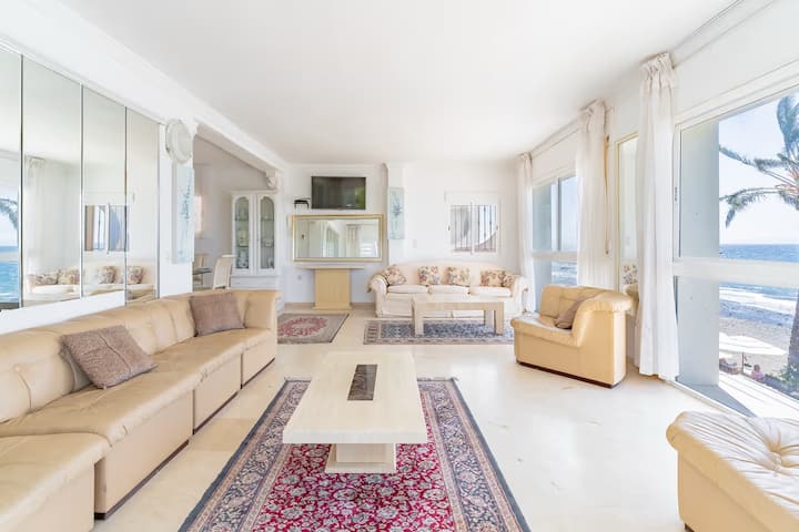 Beachfront Apartment I 2 Balconies I Next To Gala - Marbella