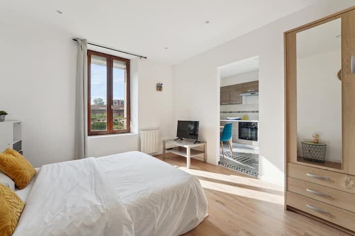 T2 ÉLégant Au Cœur De Charleville - Parking - Charleville-Mézières