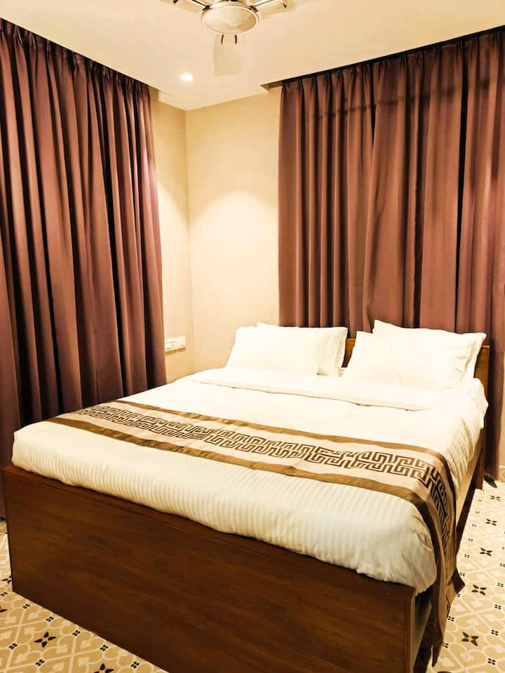 Evarastay Inn | Sanjay Nagar, Iisc, Ramaiah Hosp - Bengaluru