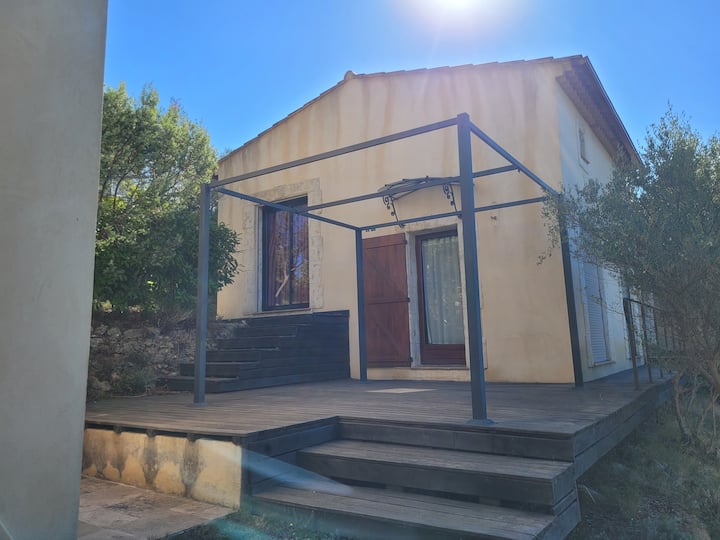 Chez Sandrine Et Gége
Appartement 6 Personnes - Carcès