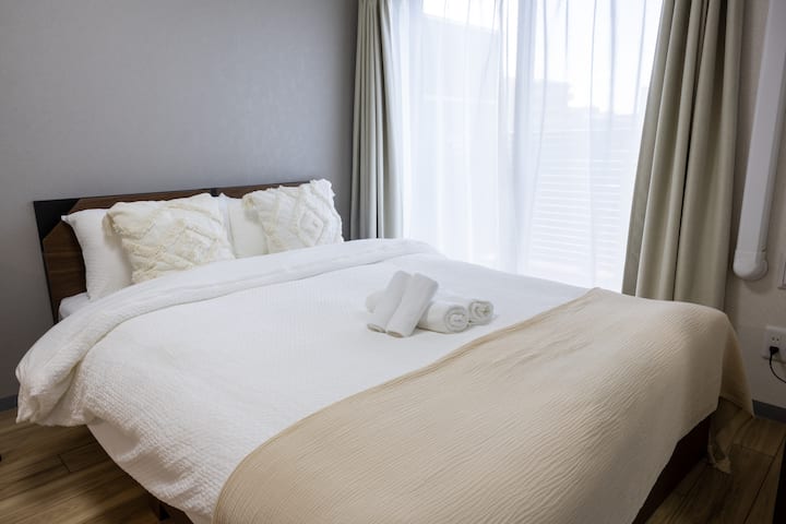 梅南雅宿大床房 - Osaka