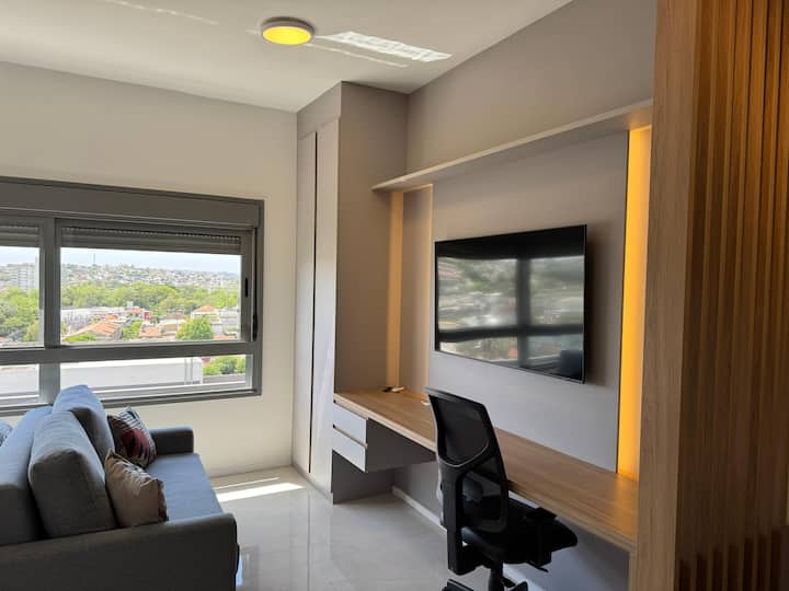 Loft Moderno Junto A Shopping E ÓTima Localização - Porto Alegre