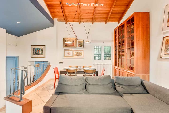 Corte Del Poeta, Terremarine - Ameglia