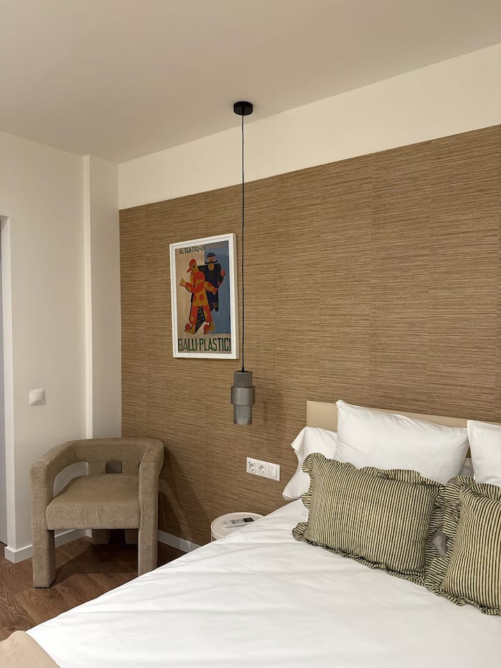 Libro Ii. Maravilloso Apartamento Con Historia - Alcala de Henares