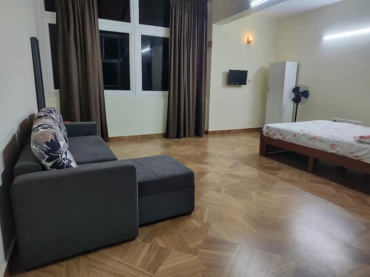 Moonlit Grove - Room On Terrace 2 Min To Btm Metro - Bangalore