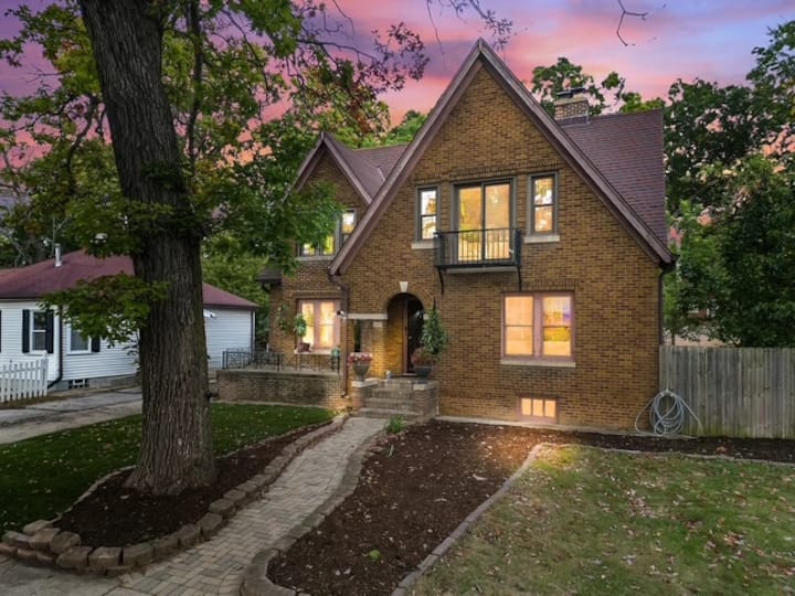 Cozy Bed With Breakfast Near The Lake - Waukegan, IL