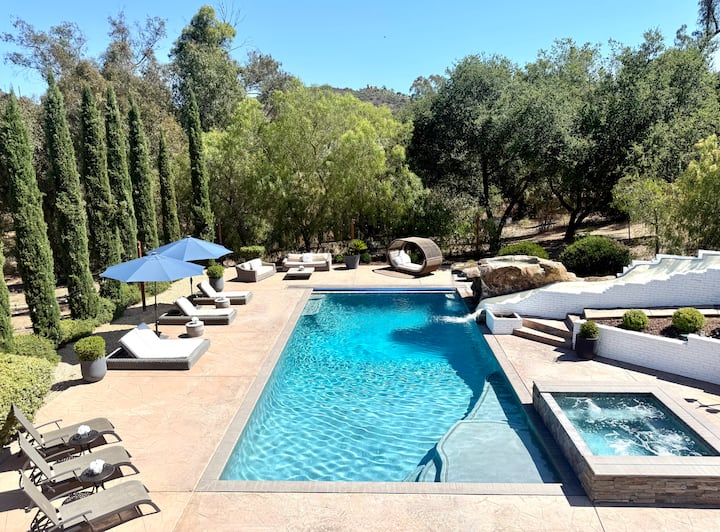 Enchanted Estate Retreat, Pool, Spa, Slide, Sauna - Fallbrook, CA