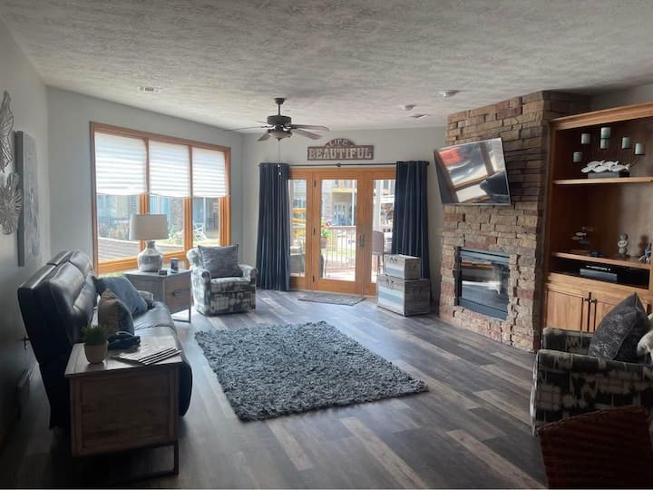 Arnold's Park Condo At Bridges Bay - Spirit Lake, IA