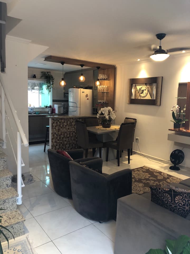 Guarujá: Suíte Até 5 Pessoas Com Garagem - Guarujá