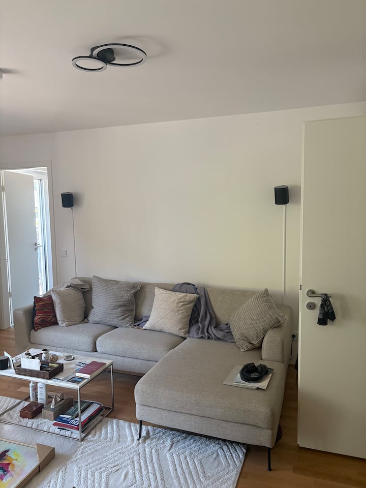 Moderne, Ruhige Und Gut Angebundene Wohnung - Munich