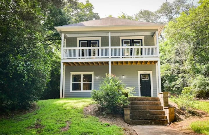 Convenient, Comfy 4 Bed/4 Bath Athens House - Athens