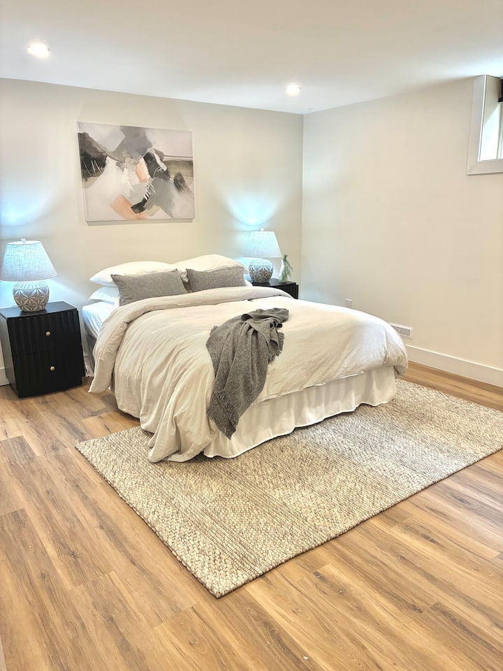 New 2-bedroom Suite-uwo And University Hospital - London, Ontario