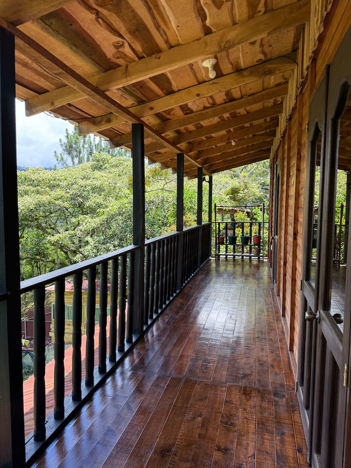 Cabaña Vista Hermosa - Cartago