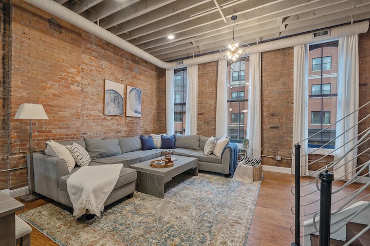 Lofts At The Stoop - Liverpool, NY