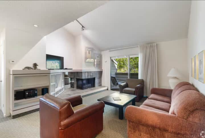 Club Lakeridge Getaway 2x2 - Upstairs 2 - Reno, NV