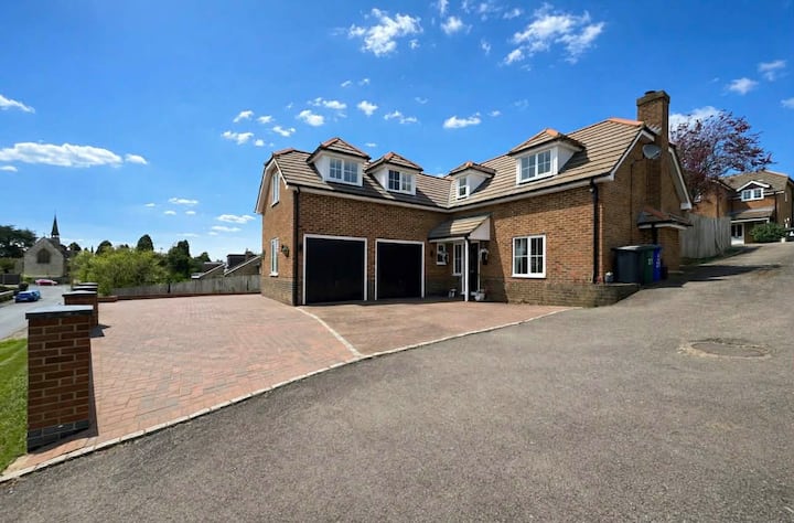 Silverstone Home - Towcester