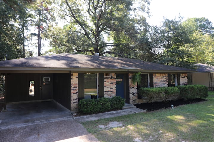 Cute Cottage Near The Heart Of Ruston - Ruston, LA