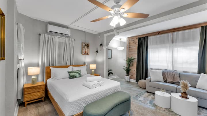 Studio Apartment - Downtown Tampa & Armature Works - Tampa