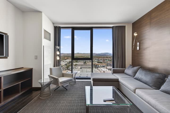 Yn15* Studio Mountain View | At Palms Place - Las Vegas