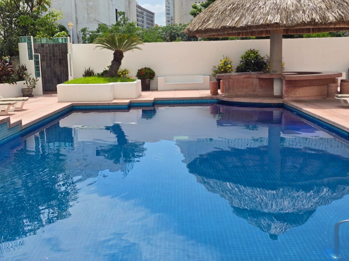 Acapulco apartment - pool, 24/7 security, parking - Airbnb
