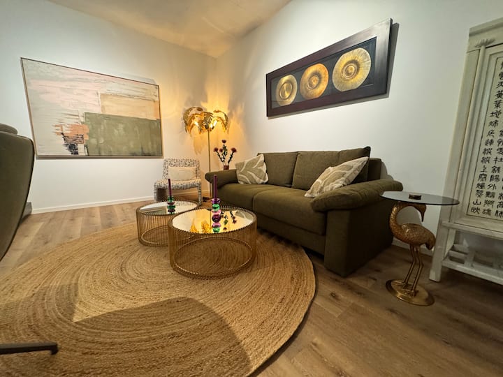 Exklusive Souterrainwohnung Mit Terrasse - Meerbusch