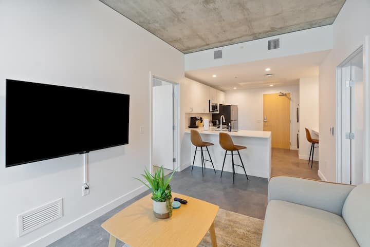 2 Bdrm Apartment | Phoenix, Az | Placemakr - Phoenix, AZ