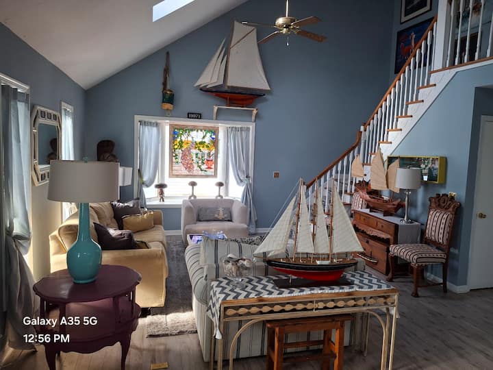 The Breezy Cottage @ Rehoboth Beach, Delaware - Lewes