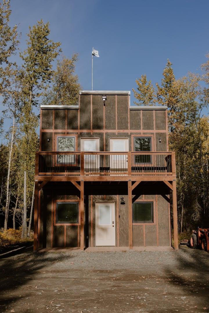 The Midnight Saloon - Kenai, AK