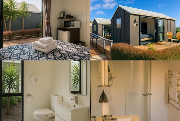 Cabin At Roadhouse - Blenheim