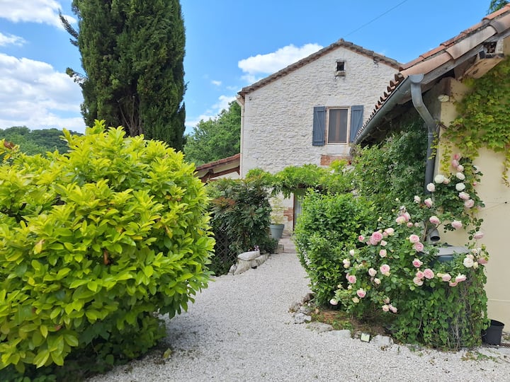 2 Chambres D'hôte Avec 2 Lits Simples Chacune - Montcuq
