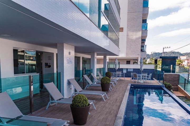 Apartamento Alto Padrão Praia De Palmas - Governador Celso Ramos