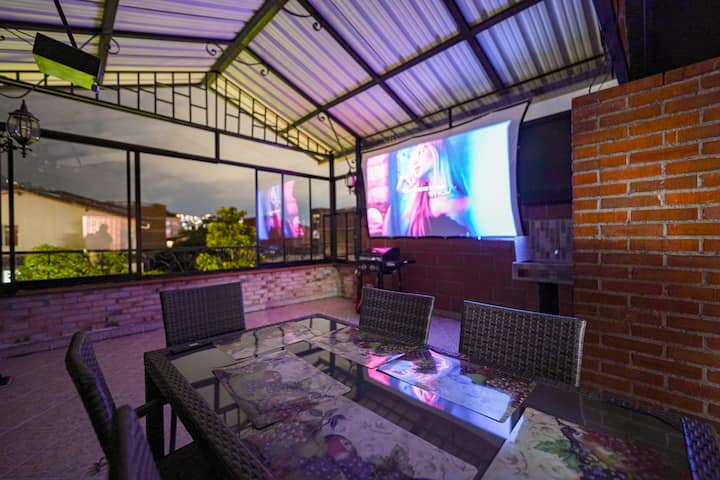 301- Dúplex En Envigado Con A/c Y Terraza Privada - Itagüí