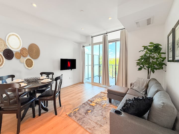 Fresh & Spacious 1br Kitchener Stay - Kitchener