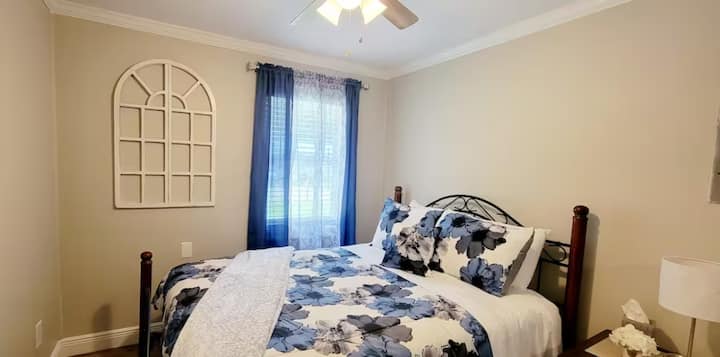 "Perfect For Usm Visits – Minutes From Campus" 2 - Hattiesburg, MS