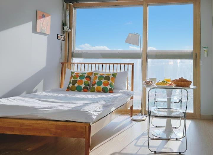 평택역 바로앞301/세탁,취사가능/호텔침구/장기숙박/평택터미널/전통시장/주차불가 - 세교동