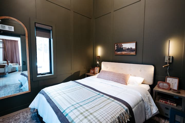 Frontcountry Cabin 2 | Sauna + Cold Plunge - Monarch, CO