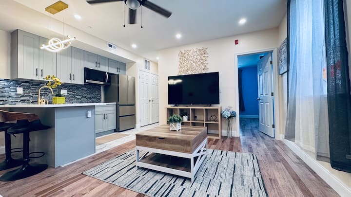New Apt W/ Washer Dryer, Kitchen, & Rainfall In Ct - Philadelphie, PA